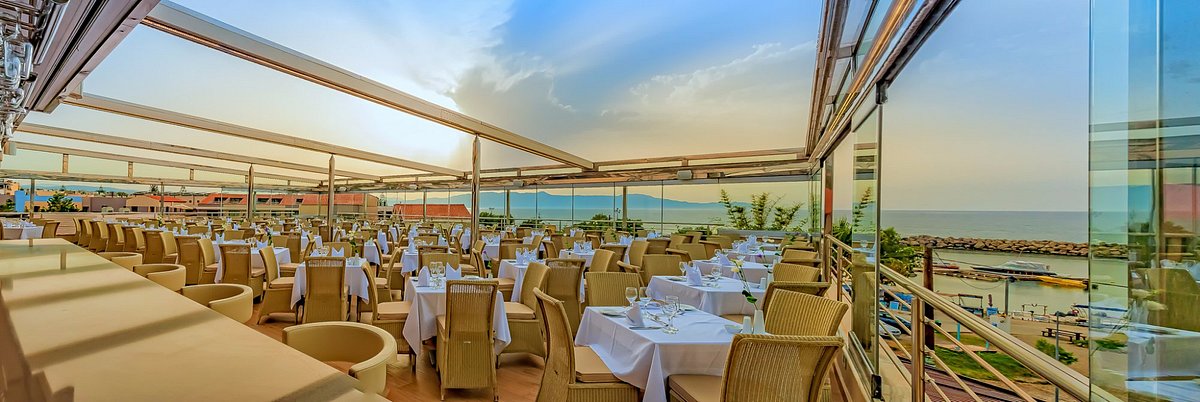 HALF BOARD CRETE BEACH ESCAPE